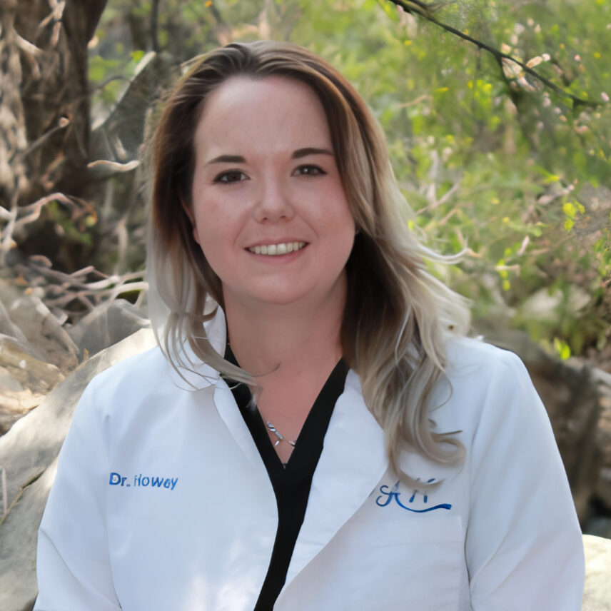 Meet Nicole Howey, DVM | Prescott Animal Hospital