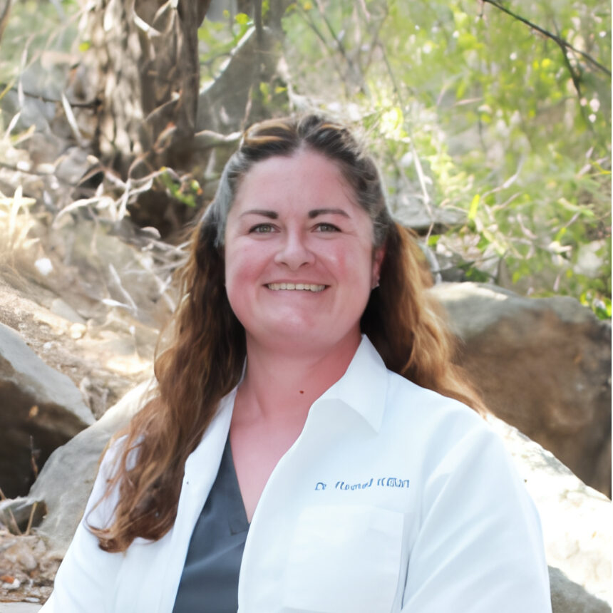 Meet D. Raenell Killian, DVM | Prescott Animal Hospital